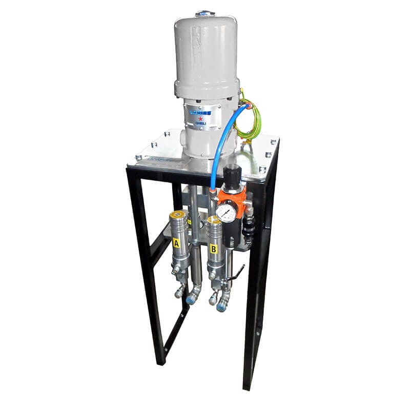 ENG. 1011 2K GHIBLI 20:1 - Pneumatic injection systemOne motor - Two ...